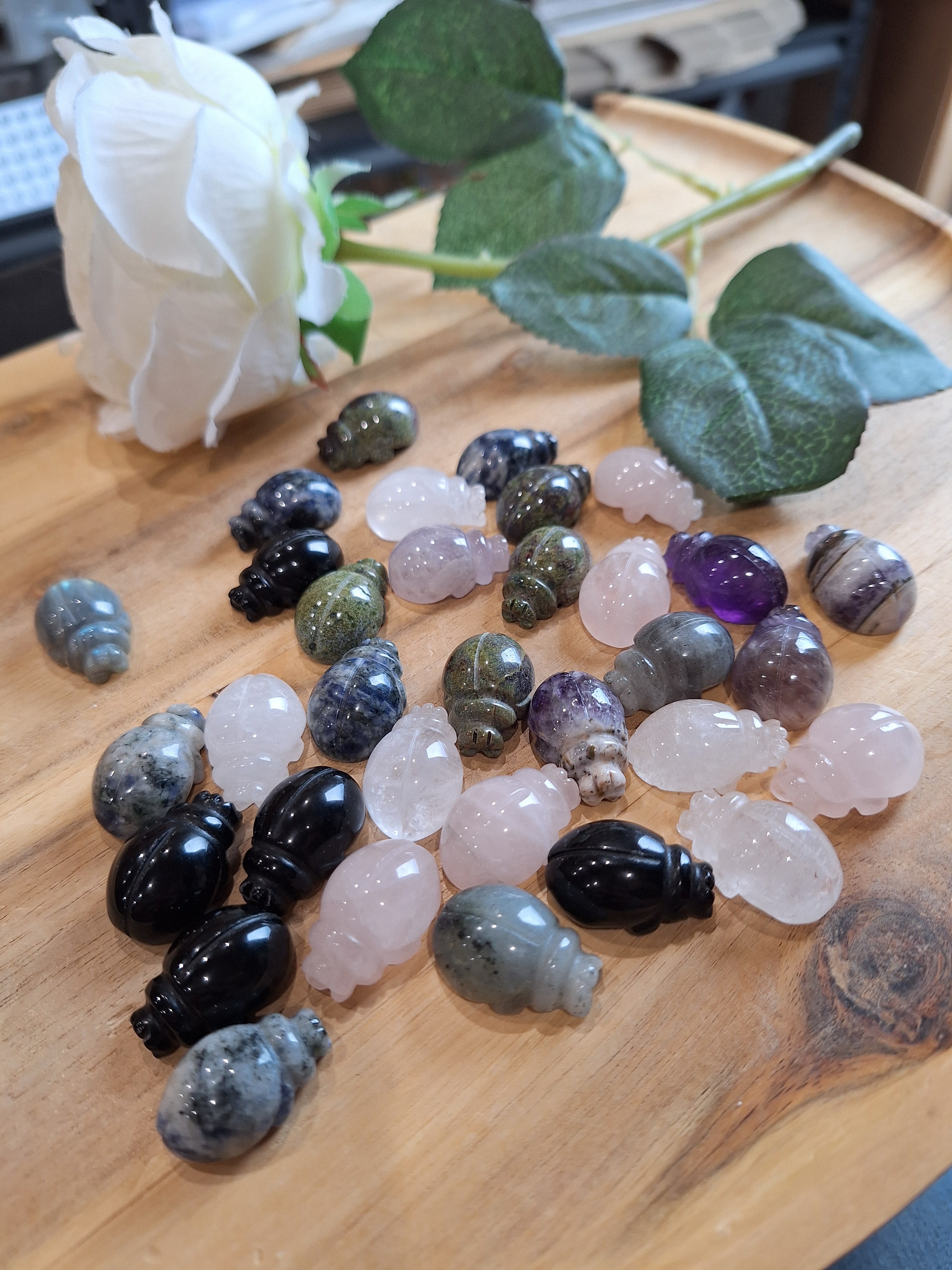 MINI CRYSTAL LADY BUGS – Crystalme